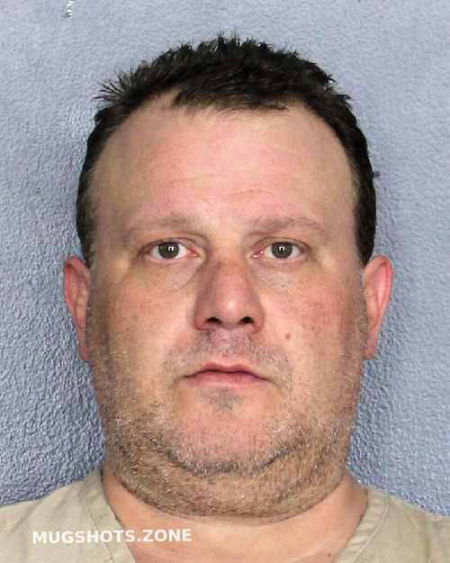 LA VALLEY CRAIG STEVEN 05/22/2024 - Broward County Mugshots Zone
