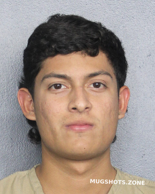 DURAN CARLOS SANTIAGO 07/29/2024 - Broward County Mugshots Zone