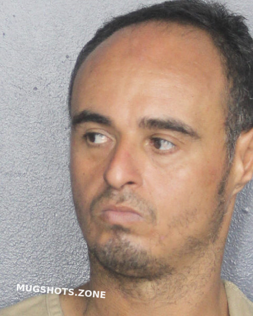 ROMAN ANGEL VEGA 08/04/2024 - Broward County Mugshots Zone