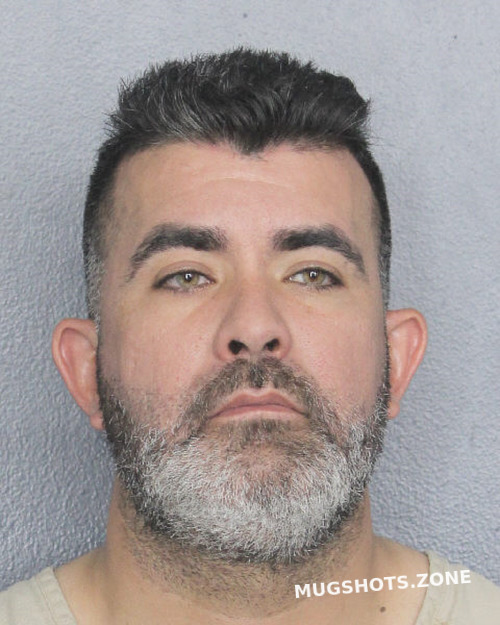 VALENCIA CARLOS ALFREDO 09/25/2024 - Broward County Mugshots Zone