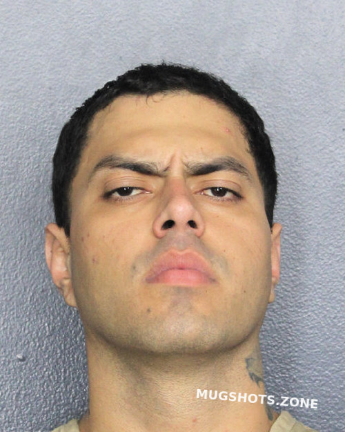 ENRIQUEZ JAVIER 10/08/2024 - Broward County Mugshots Zone