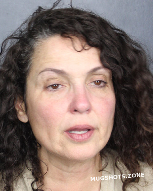 COLLAZO LISSETTE 01/13/2025 - Broward County Mugshots Zone