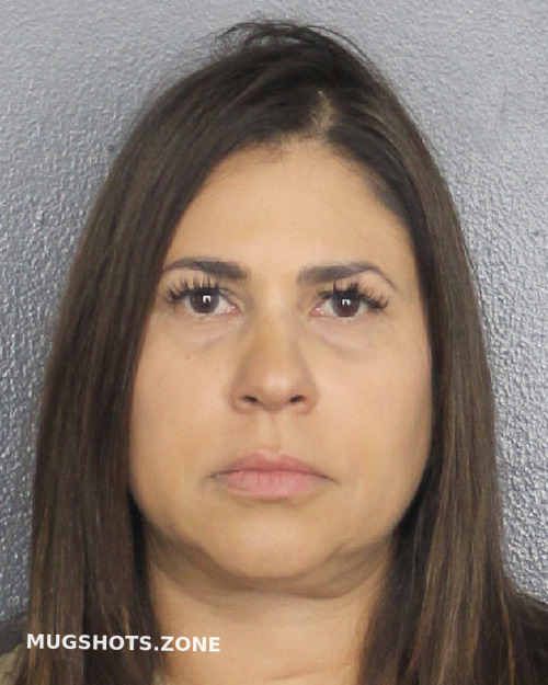PARIS CLAUDIA 01/23/2025 - Broward County Mugshots Zone