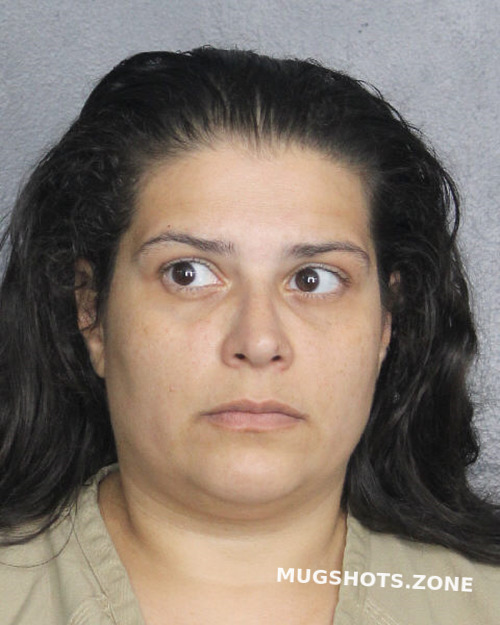 RIVAS IRIS MILTA 05/14/2025 - Broward County Mugshots Zone