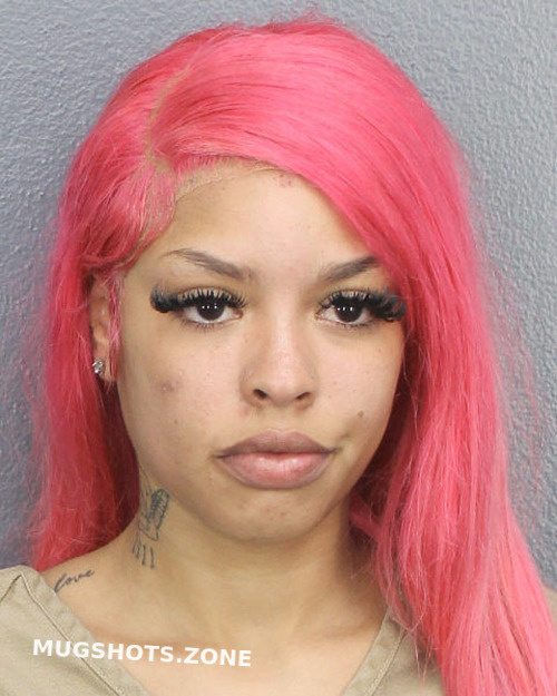 GARCIA SELENA KARY 05/17/2025 - Broward County Mugshots Zone