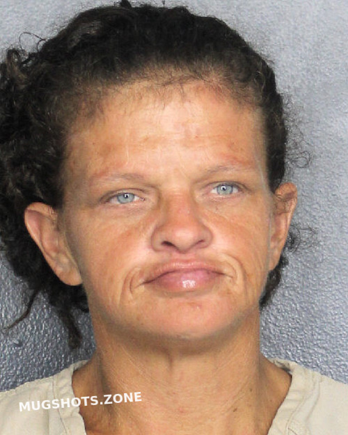 JOLLY STEPHANIE LYNN 09/19/2025 - Broward County Mugshots Zone