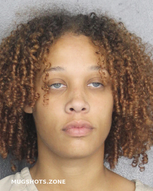 SOUMAH VALENCIA EILEEN 09/21/2025 - Broward County Mugshots Zone