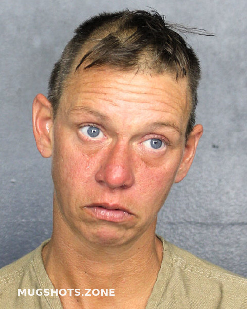 SULLIVAN VIRGINIA LEE 09/23/2025 - Broward County Mugshots Zone