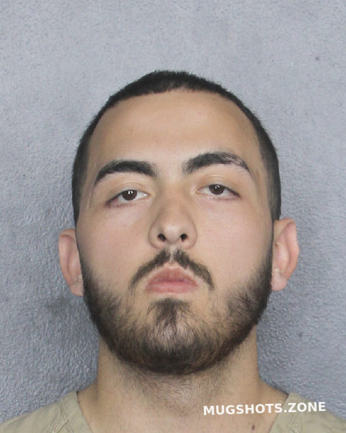 MORENA LUCAS 10/01/2025 - Broward County Mugshots Zone