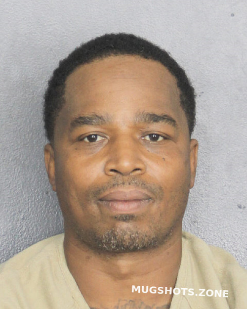 PARKER TRAVIS SENTEIL 10/27/2025 - Broward County Mugshots Zone