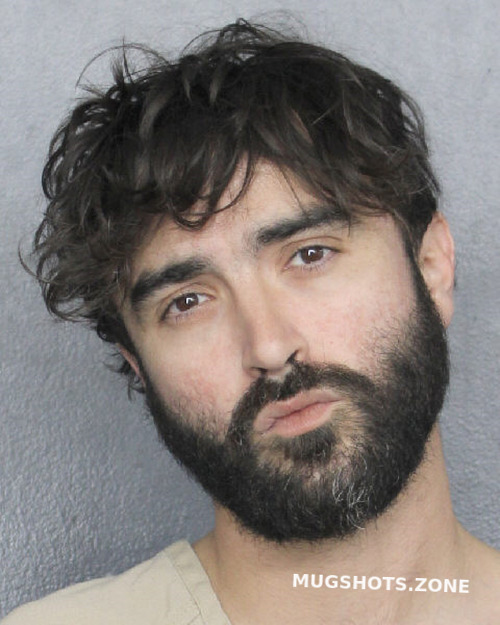 HINOJOSA ALEC 11/12/2025 - Broward County Mugshots Zone