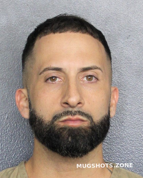 ALEJO CARLOS 11/27/2025 - Broward County Mugshots Zone