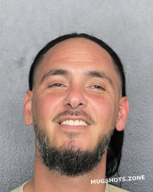 TURNER TRAVIS MONROE 01/10/2026 - Broward County Mugshots Zone