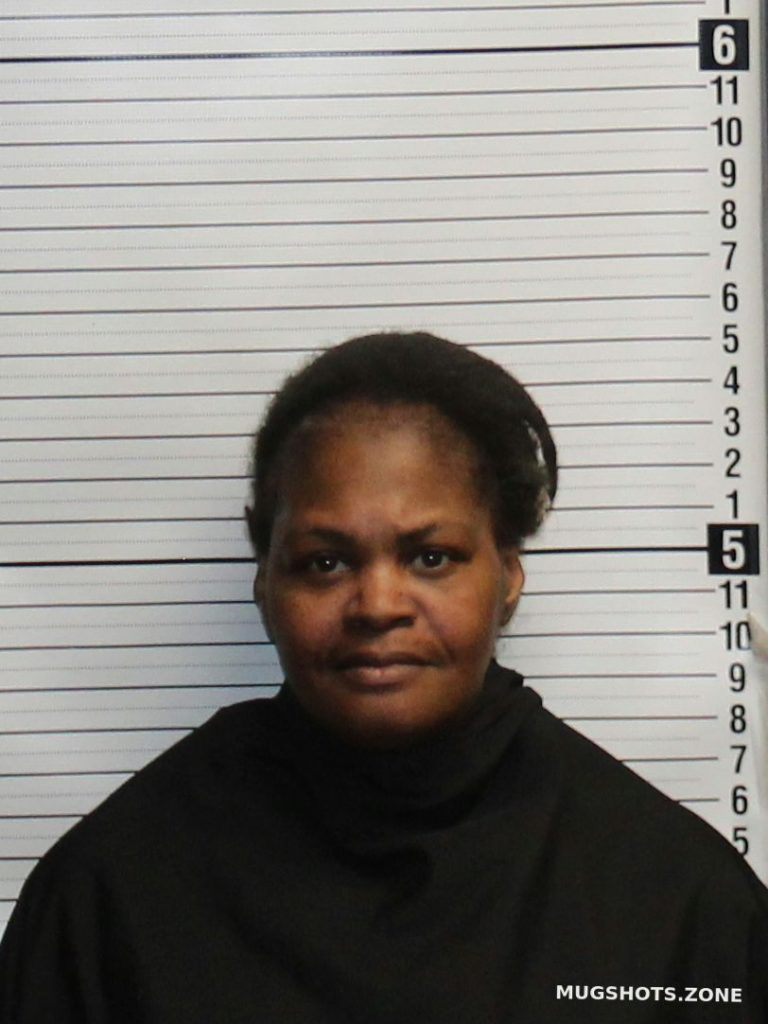 MCMILILAN SHARHONDA T'MEKA 12/15/2025 - Brunswick County Mugshots Zone