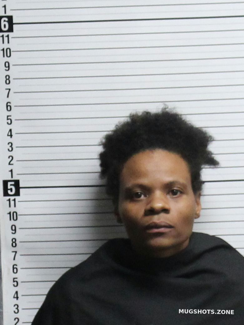 MCCRAY BENNITTA MICHELLE 01/12/2026 - Brunswick County Mugshots Zone
