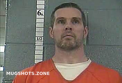 STOUT MICHAEL WAYMAN 04/08/2022 - Bullitt County Mugshots Zone