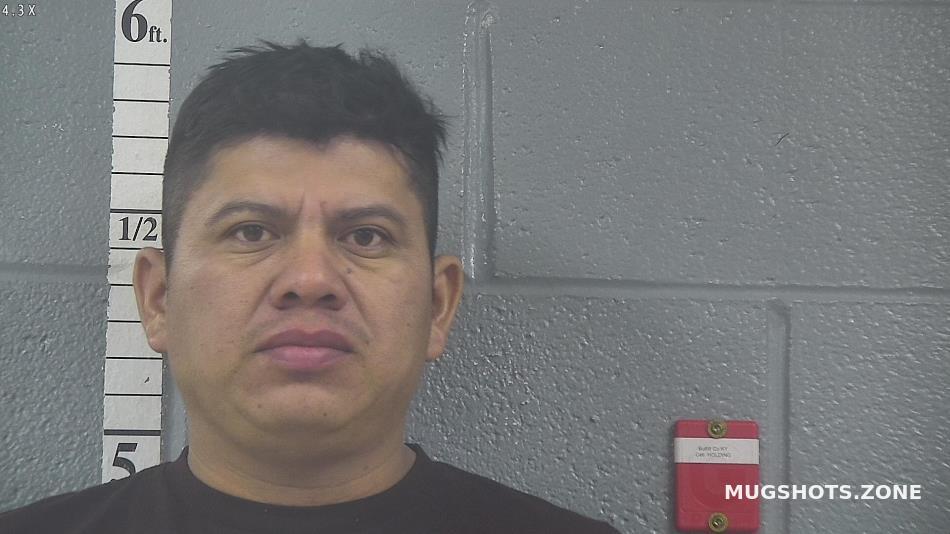LOPEZ GOMEZ JULIO CESAR 06/28/2024 - Bullitt County Mugshots Zone