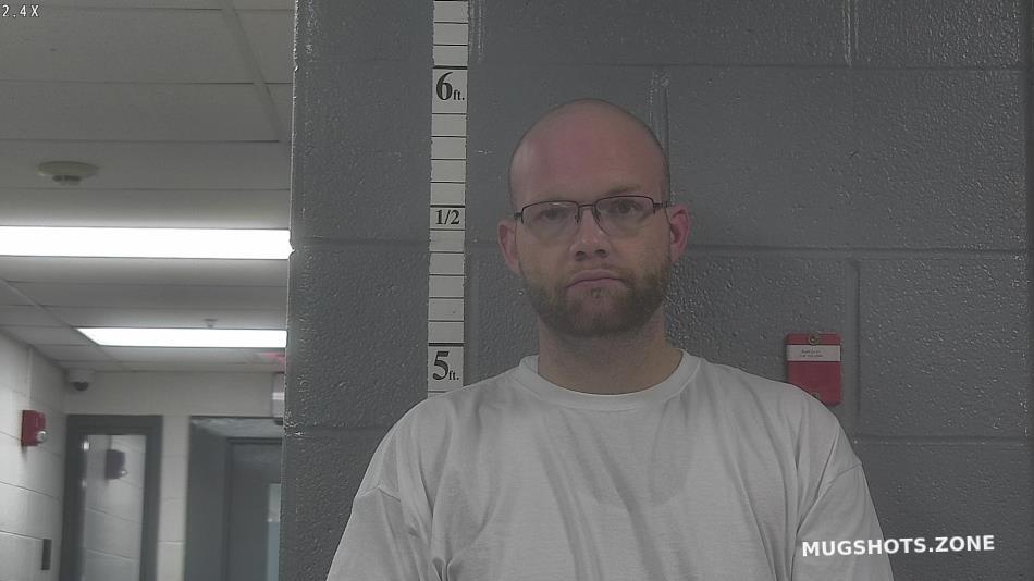 BRATCHER MATTHEW DAVID 04/11/2025 - Bullitt County Mugshots Zone
