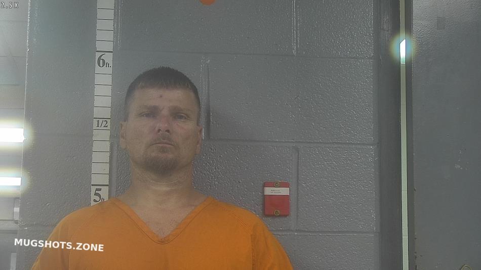 CRUMP HAROLD R 04/29/2025 - Bullitt County Mugshots Zone