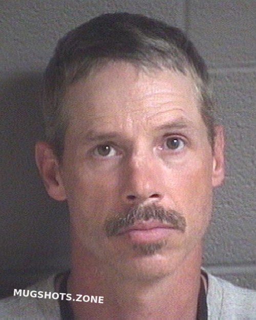 DUCKER ERIC 12/08/2021 - Buncombe County Mugshots Zone