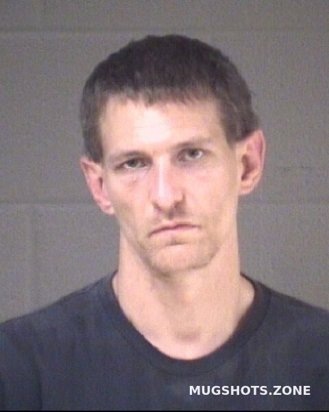 RUFF CLAYTON AARON 05/01/2022 - Buncombe County Mugshots Zone