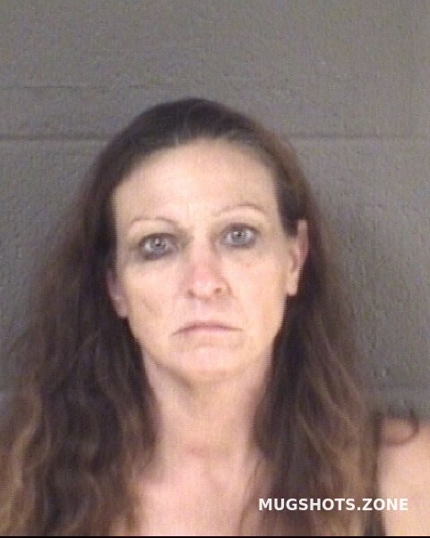 HARDIN CRYSTAL GALE 05/10/2022 - Buncombe County Mugshots Zone HARDIN CRYSTAL GALE 05/10/2022 - Buncombe County Mugshots Zone