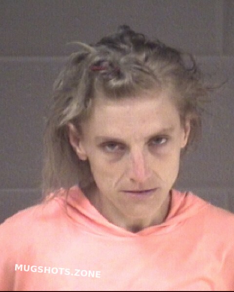 PHILLIPS CRYSTAL MICHELLE 07/08/2022 - Buncombe County Mugshots Zone