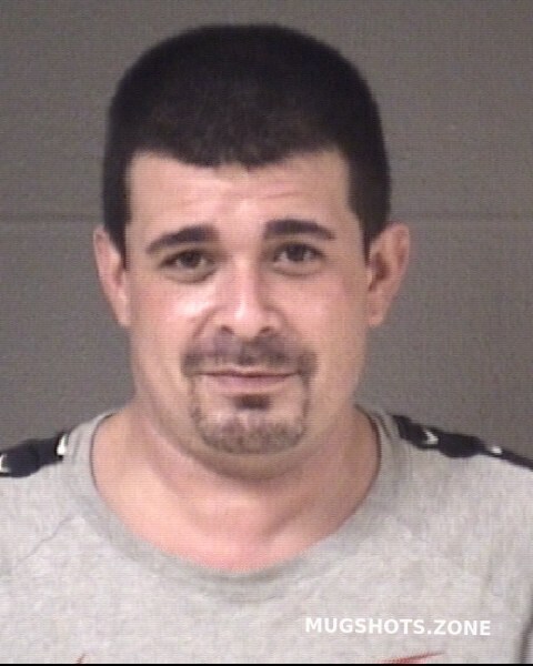 APPLEBEE DOUGLAS GAYLON JR 11/11/2022 - Buncombe County Mugshots Zone