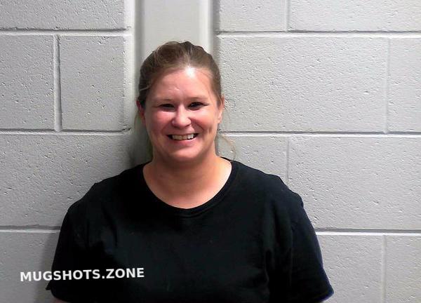 REDLIN JENNIFER LHAURIE 06/16/2023 - Bureaus County Mugshots Zone