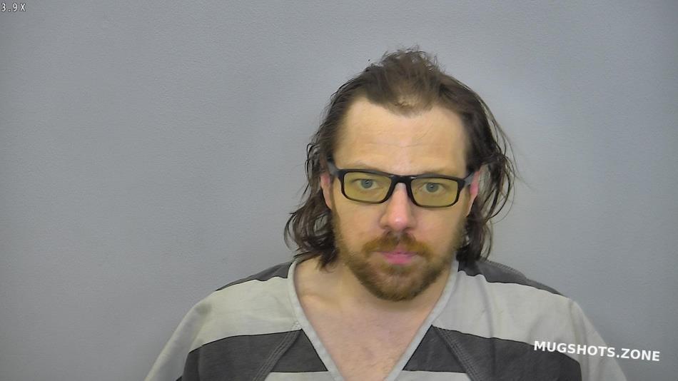 DILLMAN DEREK DELAYNE 03/31/2022 - Burleigh County Mugshots Zone