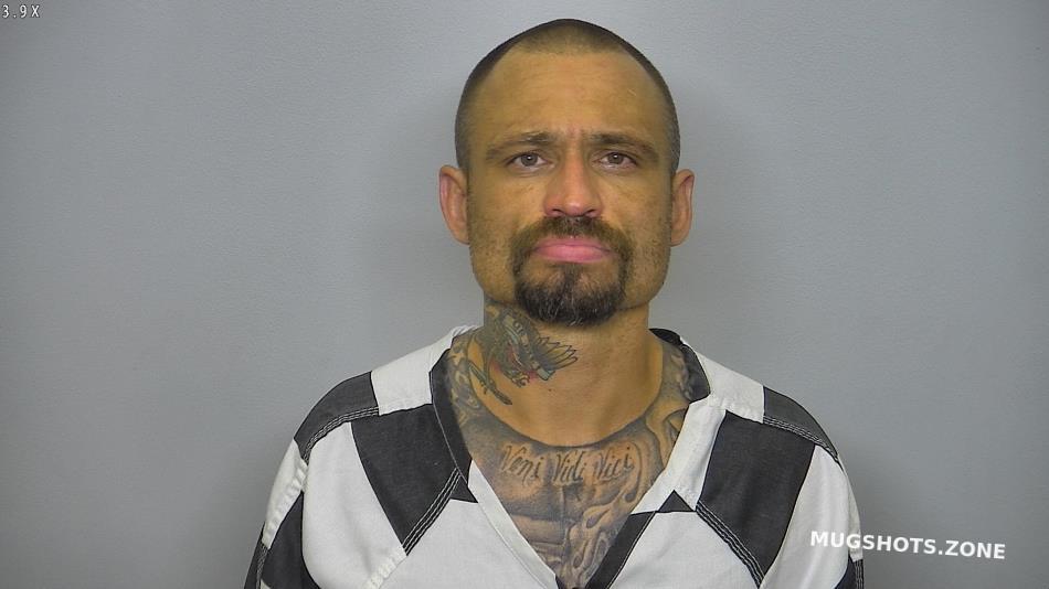 HATTON JUSTIN LEE 07/16/2022 - Burleigh County Mugshots Zone