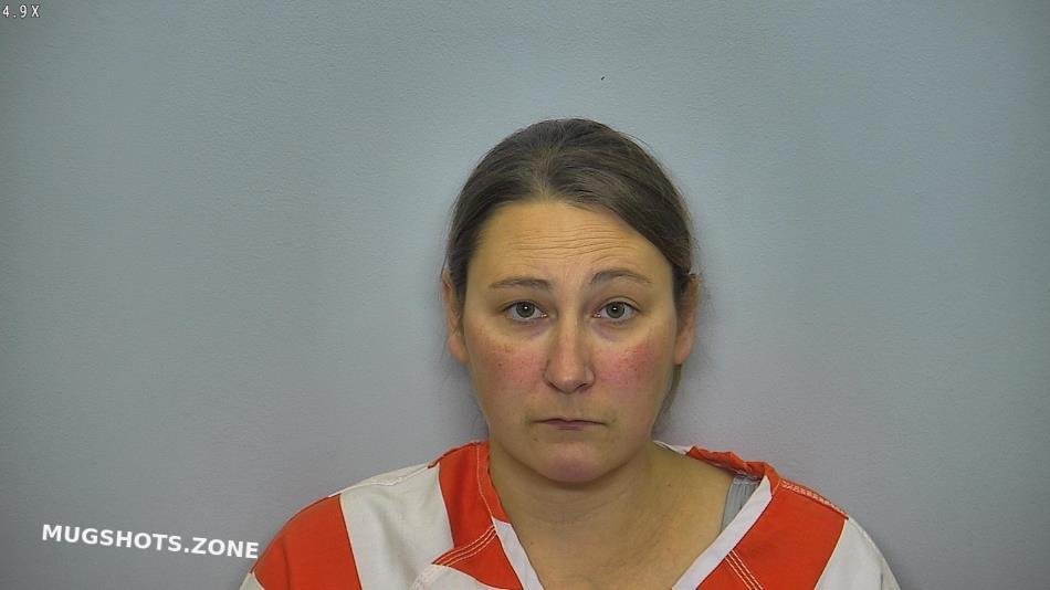 SIMNIONIW TONYA LYNN 11/11/2022 - Burleigh County Mugshots Zone