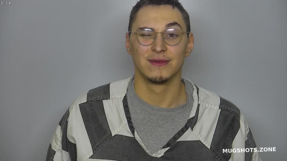 CROWSHEART BRANDON DRAAKE 04/28/2024 - Burleigh County Mugshots Zone