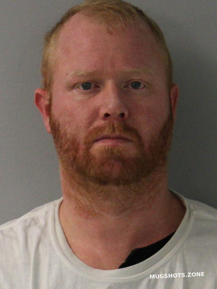 DAVIS TRAVIS M 02/08/2022 - Butler County Mugshots Zone