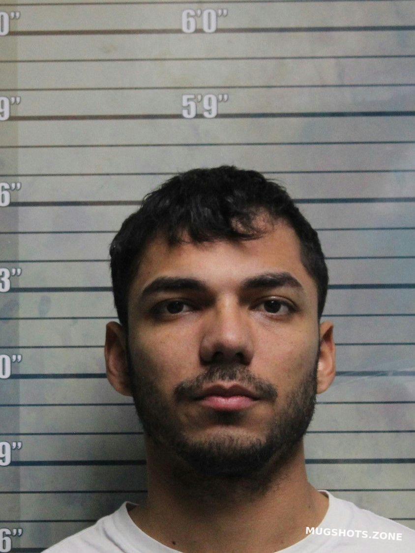 CHAVEZ-URDANETA YENIEL 12/12/2025 - Butler County Mugshots Zone