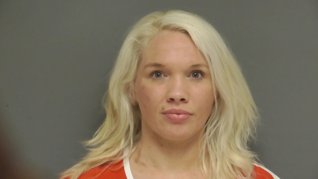 DOPSON COURTNEY NICOLE 04/19/2021 - Calhoun County Mugshots Zone