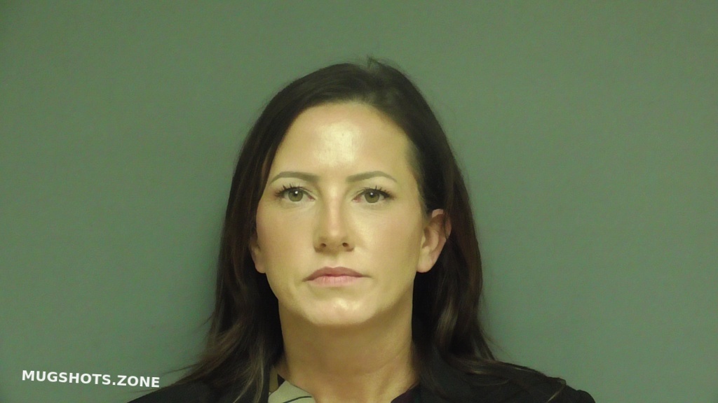 ROBERSON WITNI RENA 09/15/2022 - Calhoun County Mugshots Zone