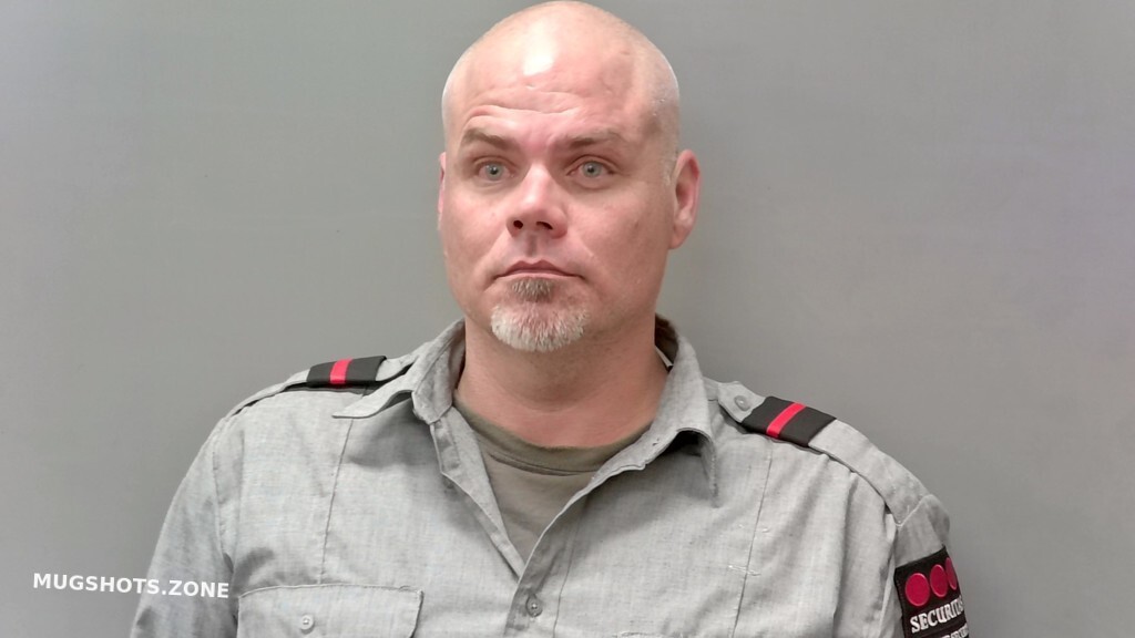 DOBBS CHRISTOPHER 04/19/2023 - Calhoun County Mugshots Zone