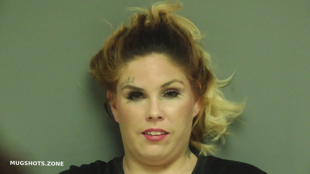 SANDERS TYELYN KAY 04/21/2023 - Calhoun County Mugshots Zone