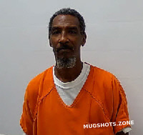 DAVIS JOHNNY BERNARD 11/15/2022 - Calhoun County Mugshots Zone