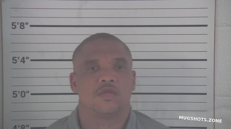 MAYES DERRICK ROMANO 04/04/2022 - Campbell County Mugshots Zone