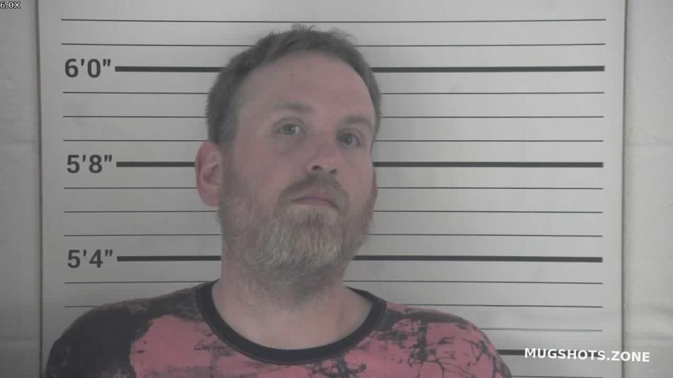 HONAKER CHRISTOPHER LEE 04/30/2025 - Campbell County Mugshots Zone