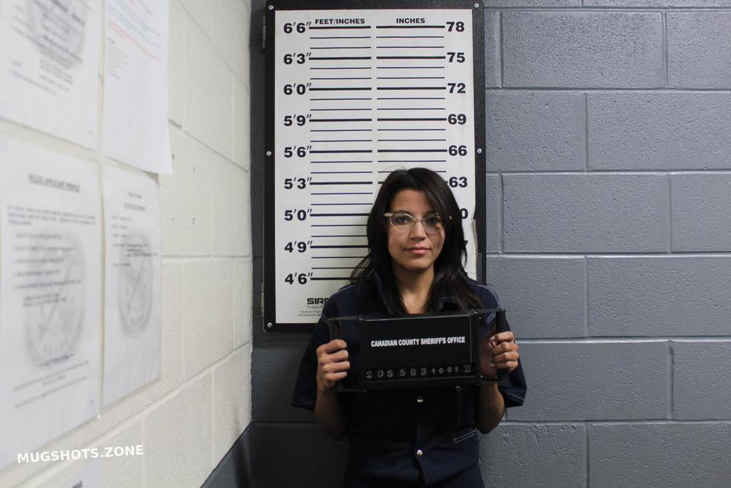 HURTE DANIELLE SHANIECE 10/01/2022 - Canadian County Mugshots Zone