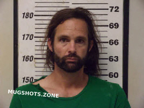 JONES DUSTIN MCRAE 08/20/2021 - Carteret County Mugshots Zone