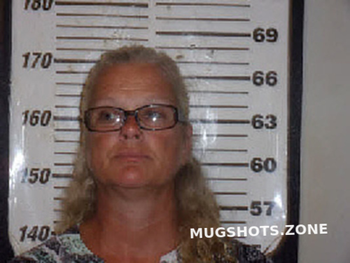 MAXWELL BRENDA DOREEN 09/15/2021 - Carteret County Mugshots Zone