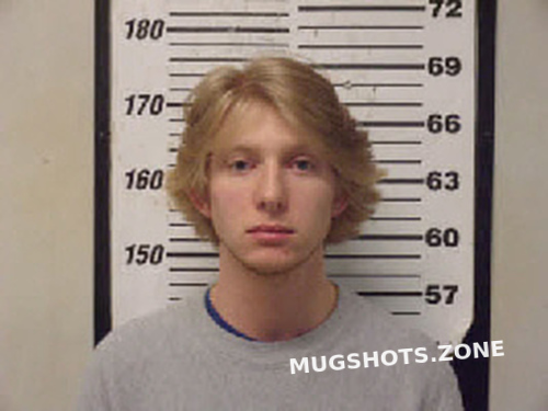 MOSCHELLA JUSTIN DANIEL 10/21/2021 - Carteret County Mugshots Zone