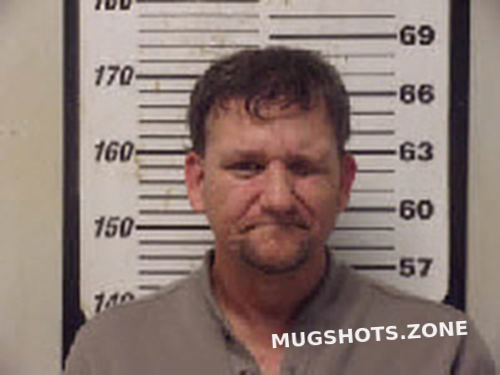 HALL JONATHAN DAVID 12/01/2021 - Carteret County Mugshots Zone