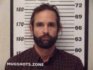 JONES DUSTIN MCRAE 01/26/2022 - Carteret County Mugshots Zone