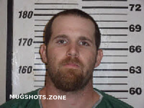 DEAVER DUSTIN DARRIN 02/03/2022 - Carteret County Mugshots Zone