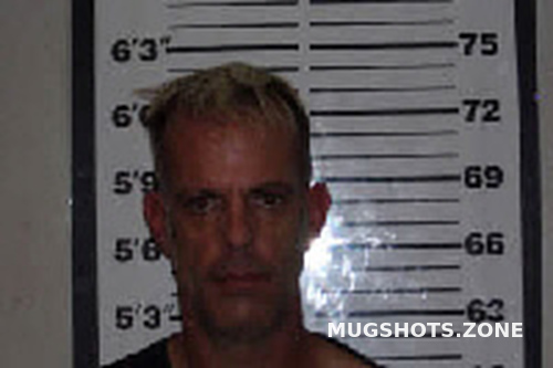 BAKER CHRISTOPHER LEON 11/11/2022 - Carteret County Mugshots Zone